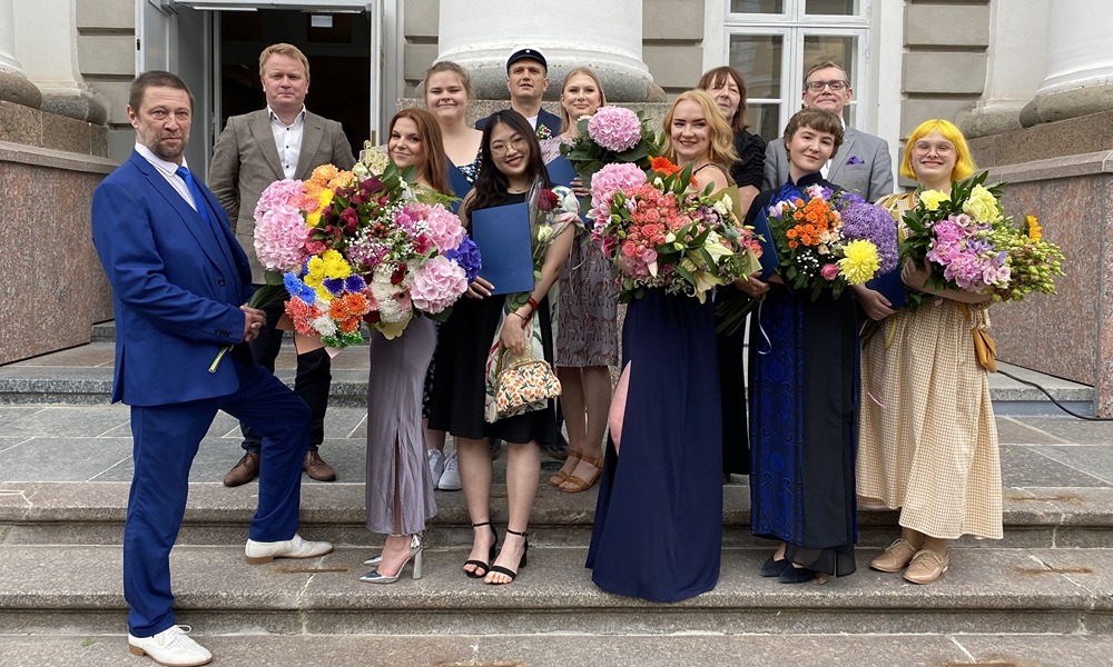 Lõpetab uus lend usuteadlasi | Ajaleht Eesti Kirik